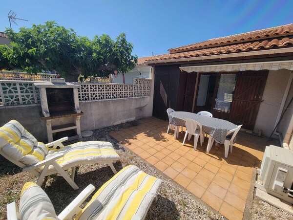 Jolie Maison Dans Résidence Sécurisée Avec Piscine Commune , 4 Couchages , 400 M De La Plage... - Portiragnes