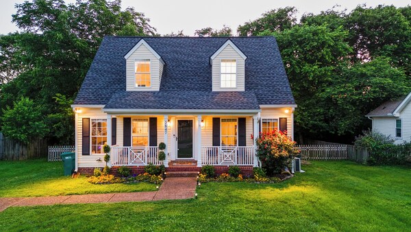Family Fun! Luxury Touches, Mini Golf, Firepit, Fully Loaded - Franklin, TN