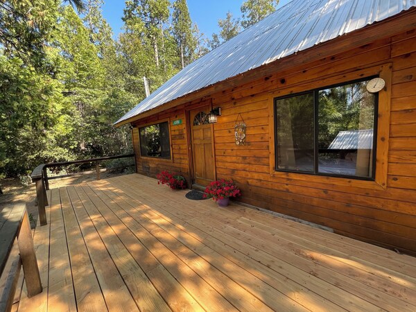 Charming Cabin With Ac, Wifi 5 Minutes From Bass Lake - North Fork, CA