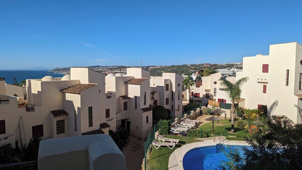 Casares Costa, Vista Bahia,2 Bedroom Bathroom - Manilva