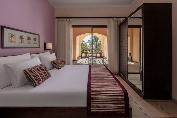 Sunny Garden View In 4 One-bedroom Suites | Pools, Beach & Tennis Access - Egypt