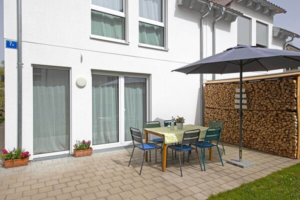 Ferienhaus Moos, Ganzes Ferienhaus Mit 3 Schlafzimmer, Max. 6 Personen - Langenargen