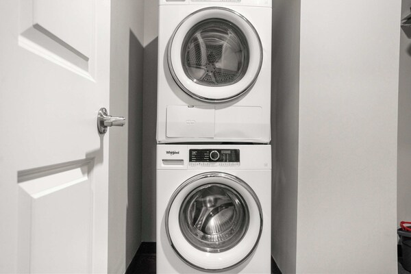 Cozysuites Modern 1br In Downtown Pitts #3 - Homestead, PA