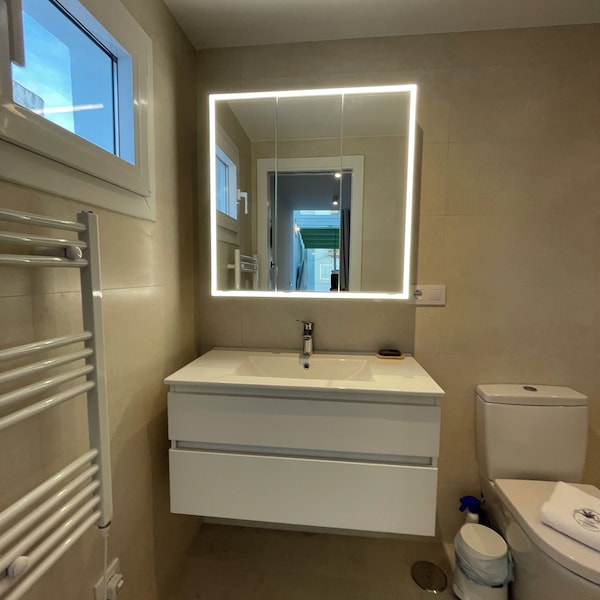 Beautiful Renovated 2 Bedroom/2 Bath Apartment With Private Terrace. - Tarifa
