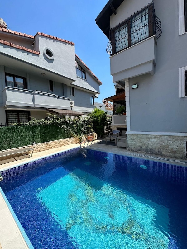 Villa For Rent In Marmaris - İçmeler