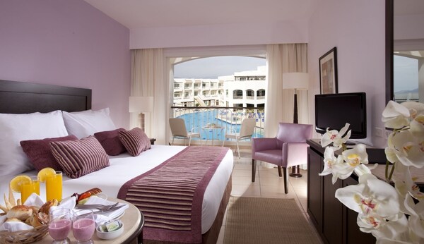 Sharm El Sheikh Getaway | 4 Pool Rooms + Spa, Karaoke, Diving & All Meals - Egypt