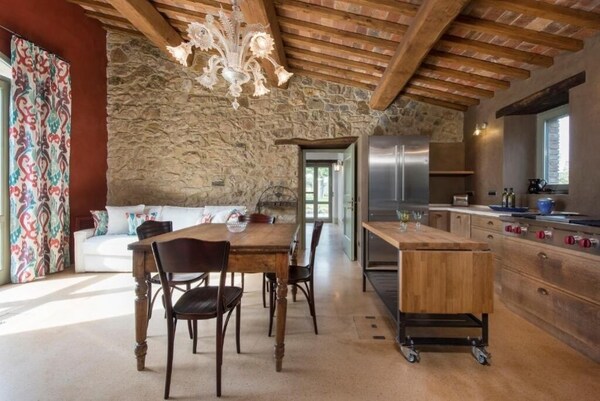 Sequerciani: Maison De Vacances - Massa Marittima