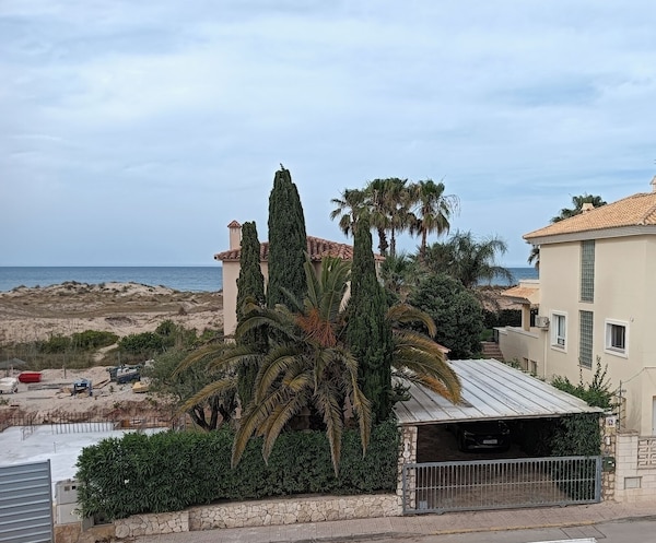 House In Urbanization With Beach And Golf Course - Miramar