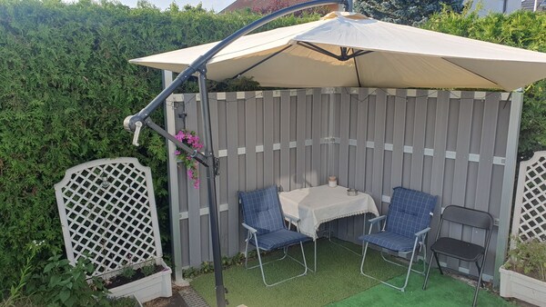 Einzimmerapartment 'Gemütliche Ferienwohnung' Mit Privatem Garten Und Wi-fi - Regenstauf