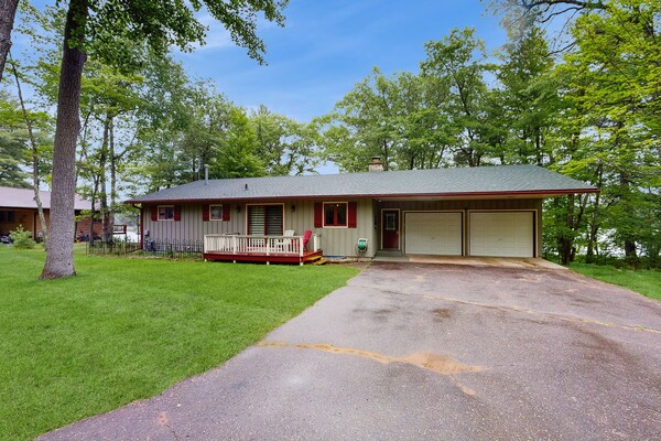 Charming Lakefront Home W/ Dock, Gas Grill, Fire Pit, On Atv/snowmobile Trail - Minocqua, WI