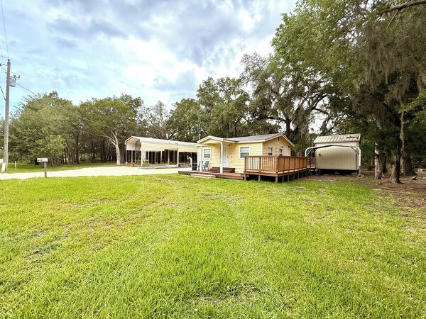 Red Maple Cottage - Peaceful 2br 1ba Near The Water  Boat & Trailer Friendly! - Homosassa, FL