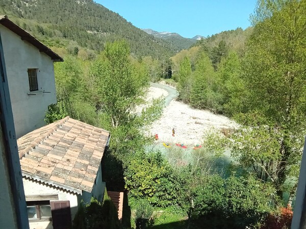Maison Au Bord De La Rivière L'estéron à Une Heure De La Cote D'azur. - Puget-Théniers