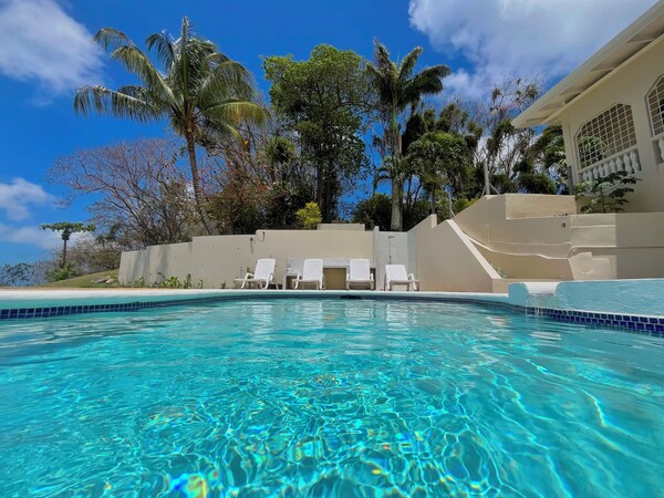 Spacious 5-bedroom Villa With Fantastic Views Of Tobago - Tobago