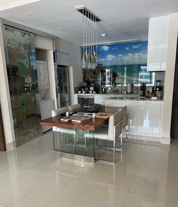 Cancun It Is! Charming And Beaautiful Resort With Upscale Amenities! - Cancún