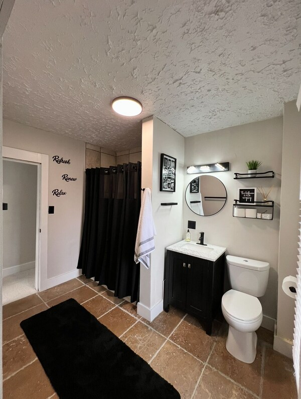 Charming 2-bedroom Modernized Historic Home In Columbus With Ac, Wifi - Dublin, OH
