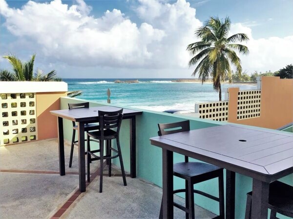 Beachfront Bliss At Las Mareas De Isabela Near Jobos - Isabela