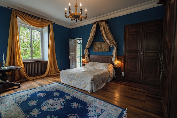 Château Privé Avec Piscine à Cordes-sur-ciel  Calme, Nature Et Charme-tarn - Cordes-sur-Ciel