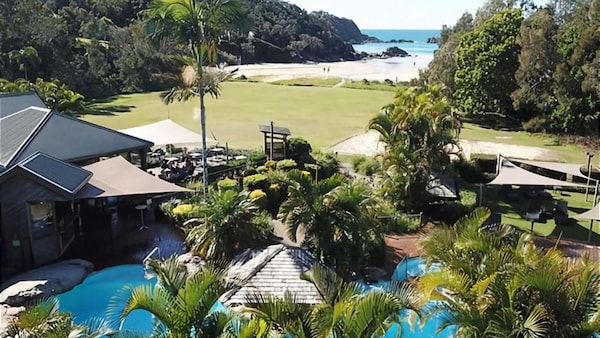 Tropical Spa Bure 19 - Coffs Harbour