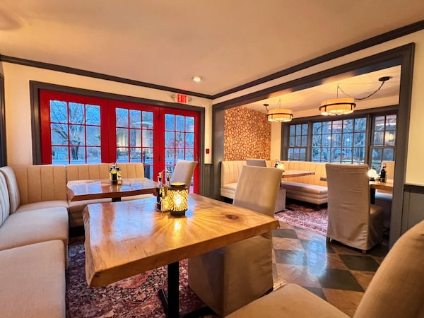 Charming 1-bedroom Hotel In Peaceful Newfane With Ac, Wifi - Brattleboro, VT