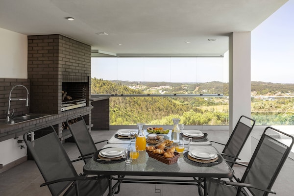 Lux House - Exclusive Retreat W/ Pool & View - Fatima