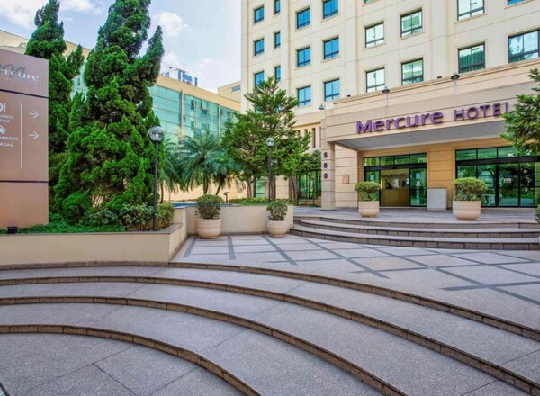 Mercure Pinheiros Hotel With Heated Pool And Gym - São Paulo