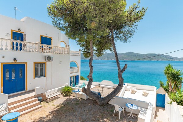 Apartment 'Afroditi' With Sea View, Wi-fi And Air Conditioning - Мегара