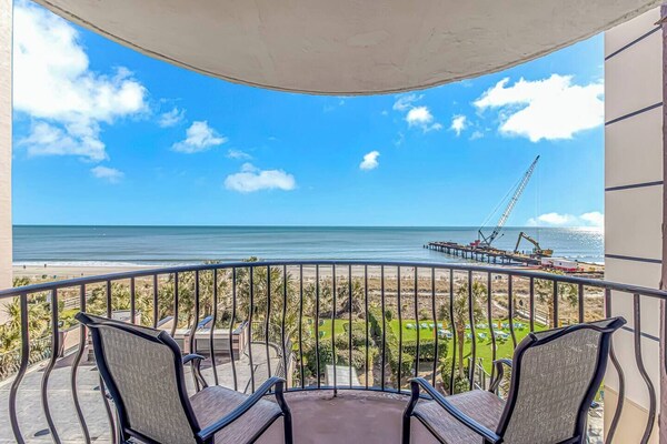 New! Oceanfront 1br W/ 2 Balconies And Pools! - Conway, SC