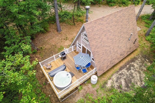 Camp Conway | Hot Tub | Ac | New Kitchen | Deck - Conway