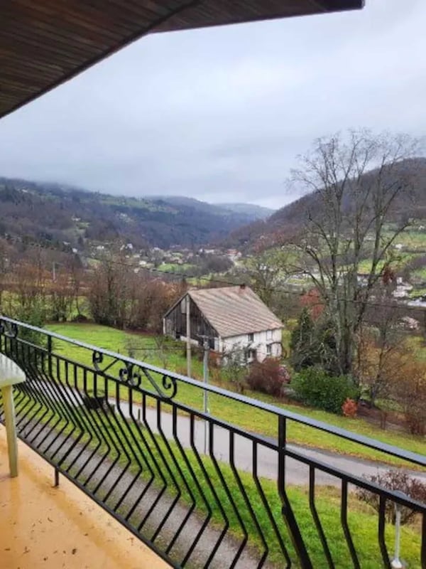 Homerez - Appartement 70 M² + Terrasse + Cornimont - Ventron