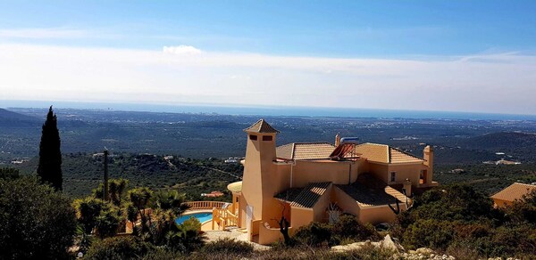 Homerez - Elegant Family House In Loulé With Private Pool - Vilamoura