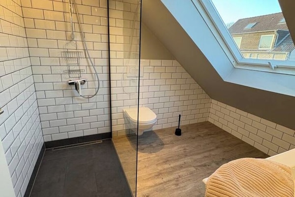 Andrew's Motorcycle Apartment - Bottrop