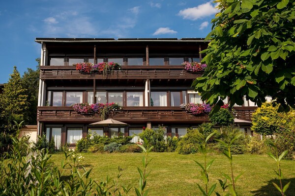 Vacation Apartment Margerite - Guesthouse Nöchel - Bad Wildungen