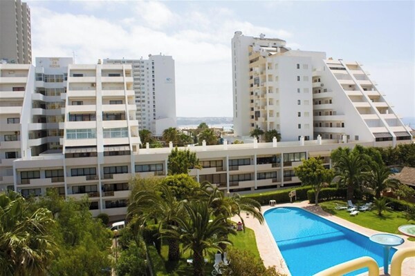 Homerez - Charming Apartment In Portimão With Pool - Carvoeiro