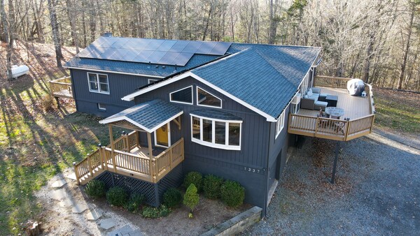 Esopus Escape:  Pool, Hot Tub & Media Room - New Paltz, NY