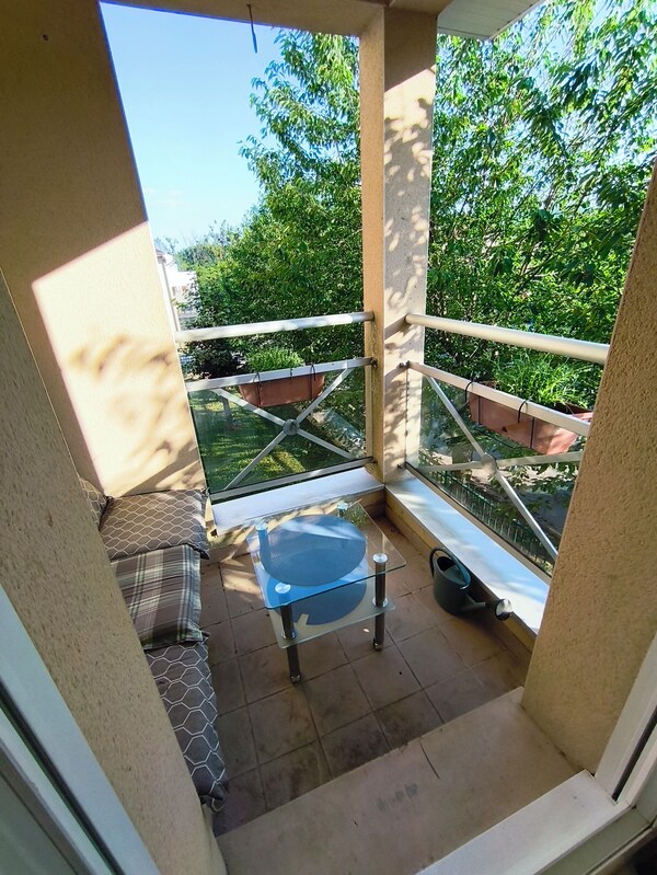 Lovely Modern Apartment In A Quiet Location. - Metz