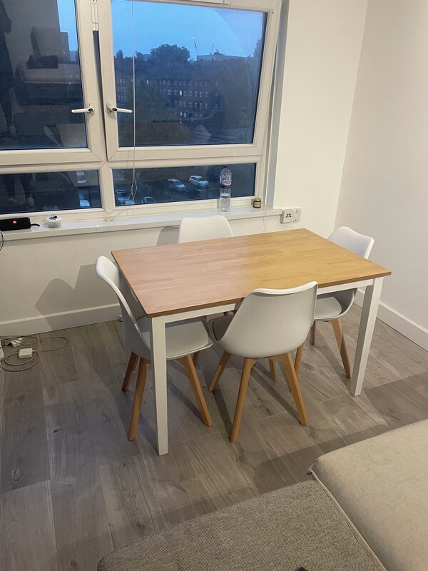 Modern River-view Flat | Walk To O2, Elizabeth Line & Greenwich - Woolwich