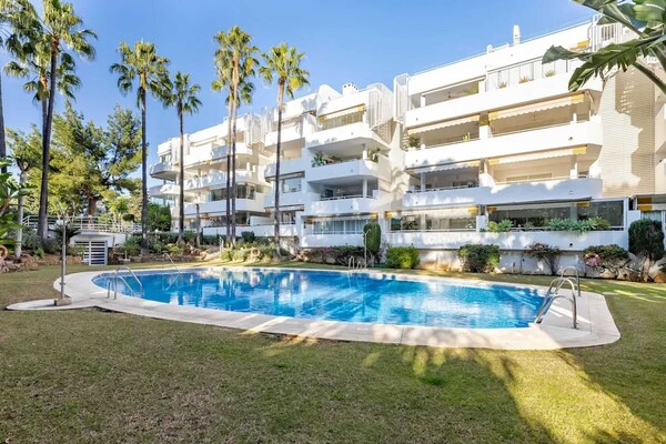 Homerez - Modern Apartment In Marbella With Shared Pool - Ojén