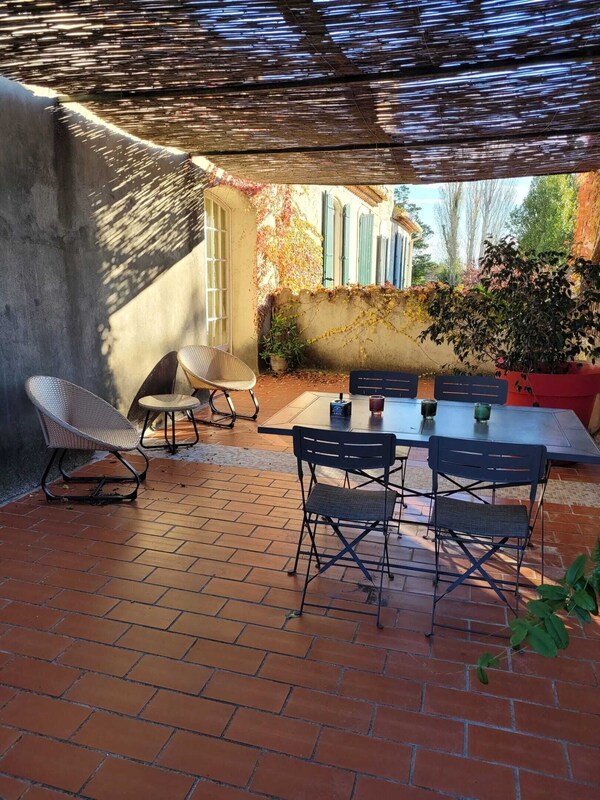 Homerez - Apartment With Pool In Arles - 85 M² - Arles