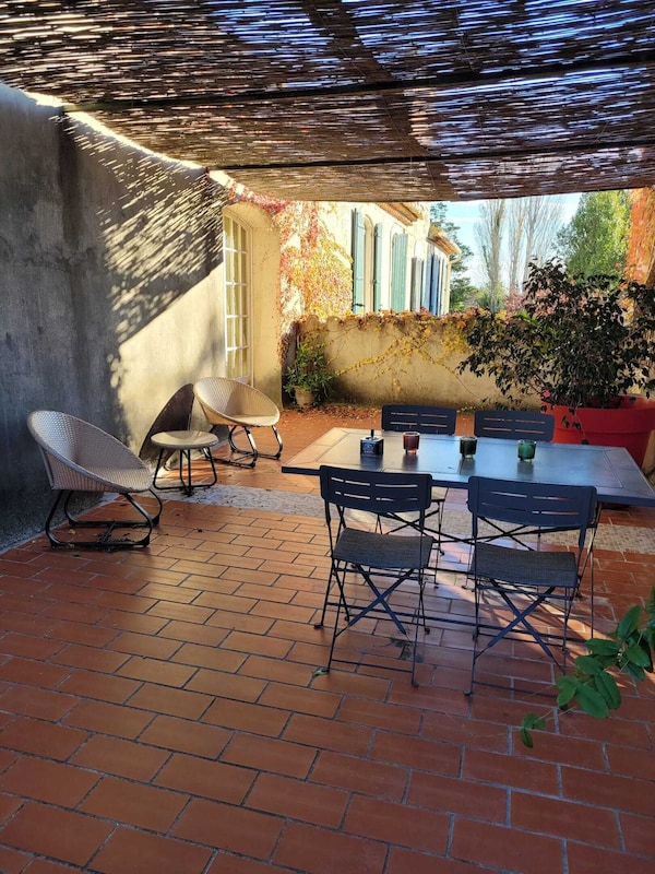 Homerez - Apartment With Pool In Arles - 85 M² - Arles