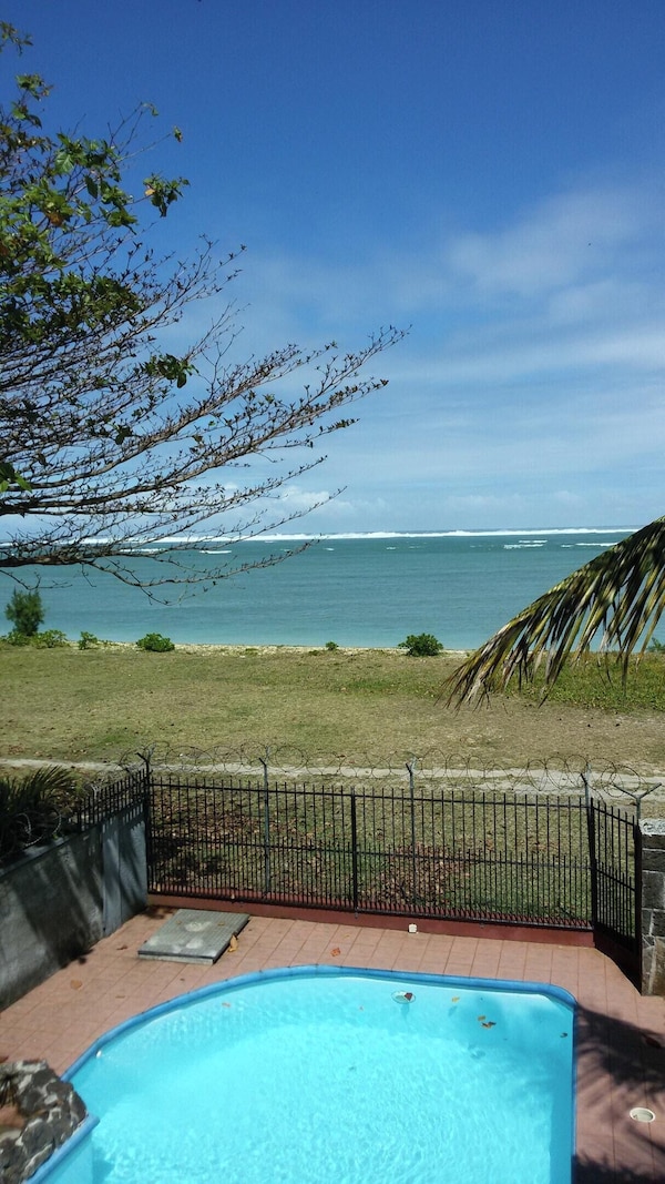 Homerez - Apartment Riambel, Sea View - Mauritius