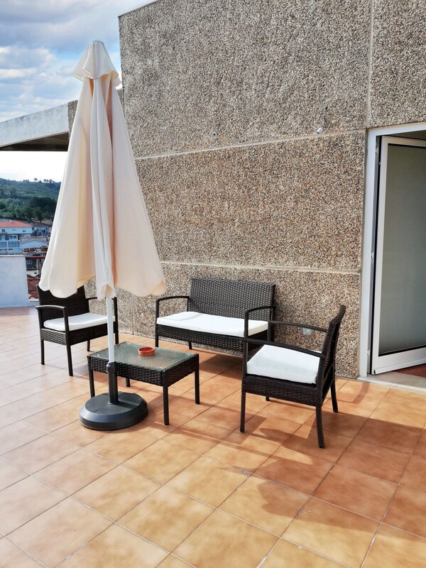 Homerez - Apartment With Mountain View In Eiriz 65 Sqm Terrace - Baião