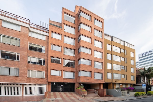 Wonderful 3br @Commercial And Touristic Zone - Bogotá