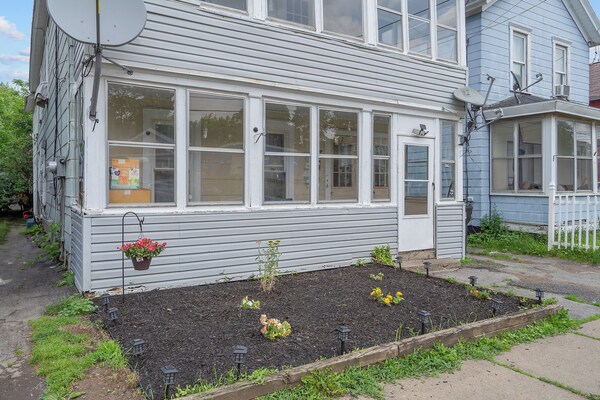 Stylish 2br Syracuse Stay, Near Zoo, Museums And Downtown - Syracuse