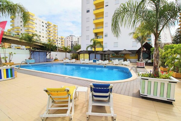 Homerez - Moderne Wohnung In Portimão Mit Pool - Carvoeiro