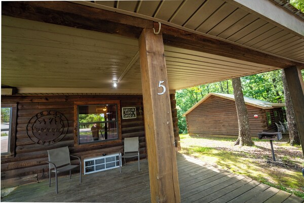 Cabin 5 At Fishtale Lodge - Kentucky Lake
