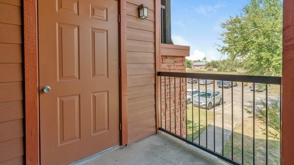 Settlersranch 1bd 3 - One Bedroom Apartment, Sleeps 2 - League City, TX
