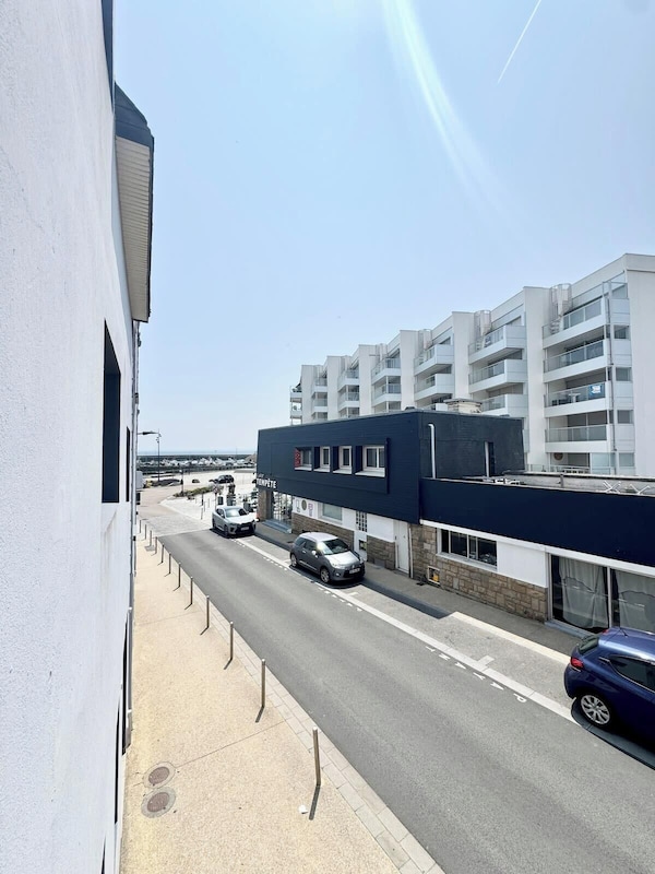 T2 Lumineux à Quiberon  Tout à Pied ! - 벨르-일르-엉-메흐