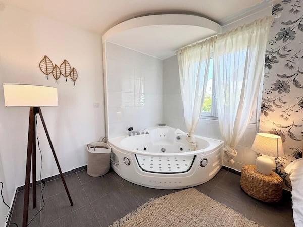 Escale Douceur Avec Spa Privé  Ambiance Bohème - Lorient