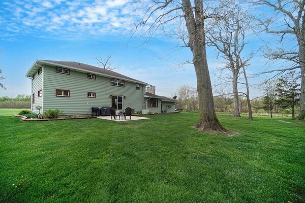 Escape To Your Private Estate  34 Acres Of Serenity With A Private Pond! - New Buffalo, MI