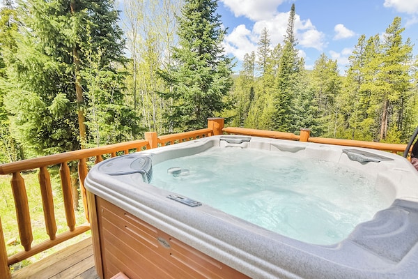 Luxury Villa, Private Hot Tub, Close To Wp Resort! - Winter Park, CO